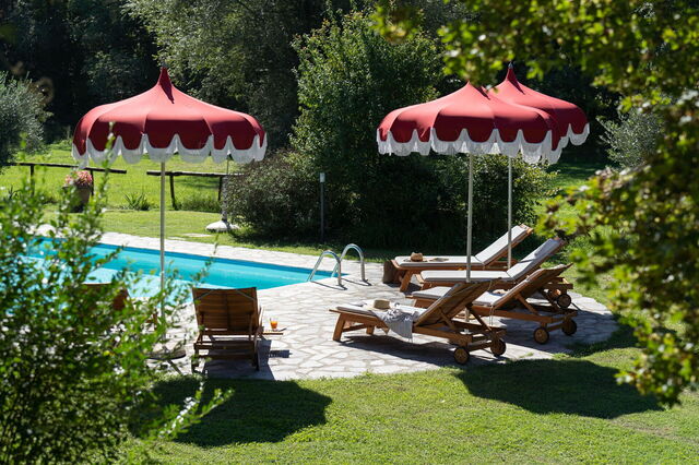 Is It Better To Book A Villa In Tuscany Or A Hotel?